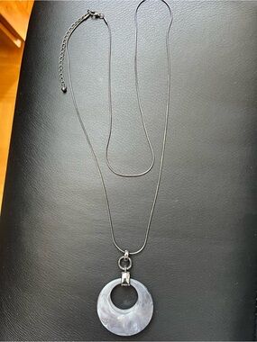 Jewelry | Silvertone Gray Marble Disc Pendant Necklace Women Jewelry ...